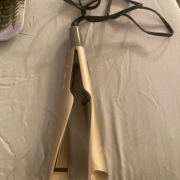 Remington | Hair | Remington Flat Swirl Iron | Poshmark